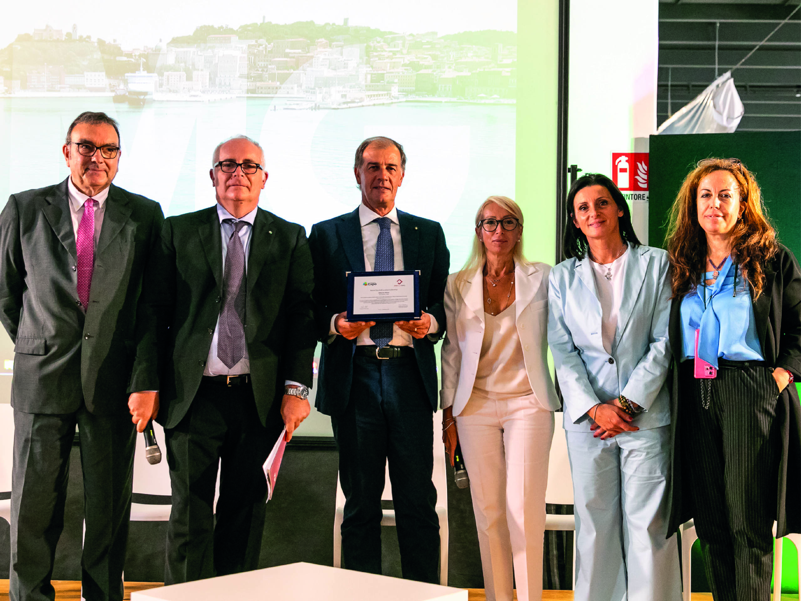 Il REMTECH premia FMG con lo SMART PORTS AWARD - Frittelli Maritime Group